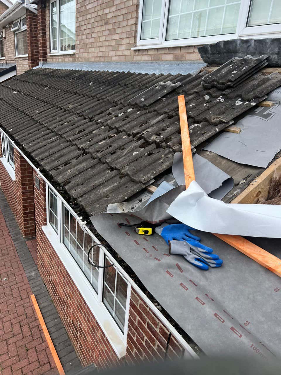 How to Repair a Gable Roof: Common Issues & Solutions - Syston Roofing ...